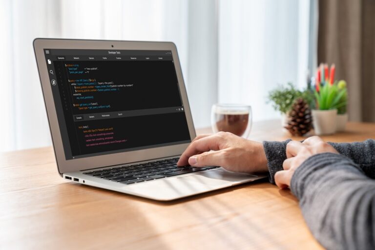How To Use Wget In Python To Download Files And Web Pages